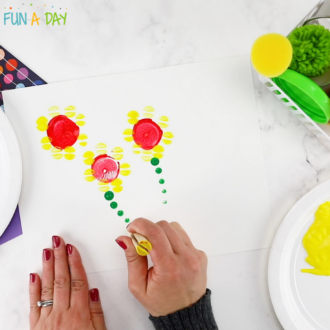 Circle Painting Process Art for Kids - Fun-A-Day!