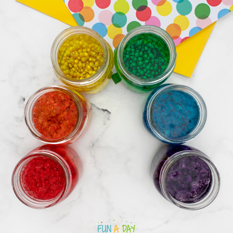 Dancing Popcorn Experiment with Rainbow Corn - Fun-A-Day!